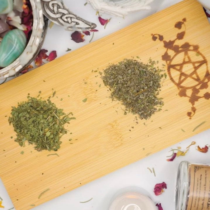 Witch's Chopping Board – Witchbox